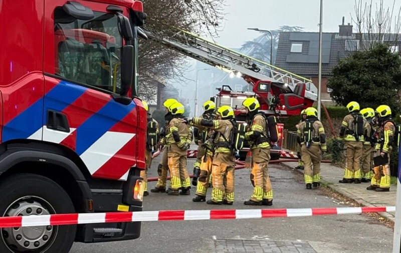 Zeer grote brand in loods Hans de Boer Hazerswoude-Rijndijk - Groene ...